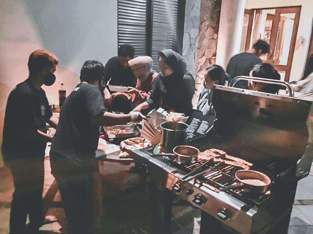 Acara Bbq di Villa Bumi Cigadung Bandung 2020 populer